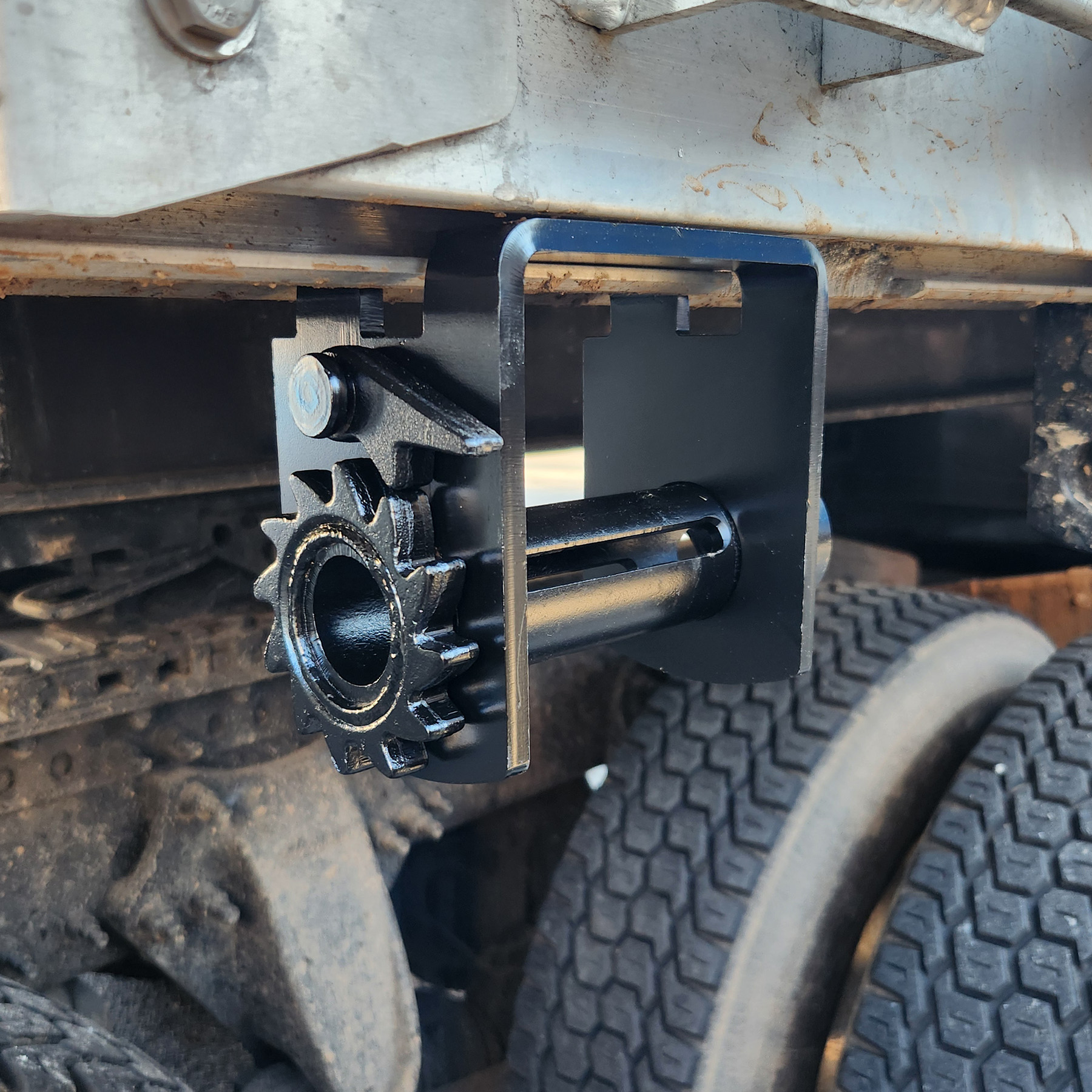 Flatbed Winch (Double L Style) 5,500lb WLL | Carolina Tarps